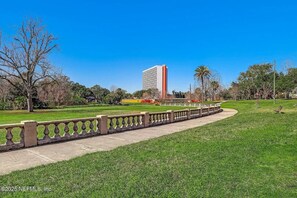 Mojitos - Springfield Brand NEW Apt! Reviews, Deals & Photos 2026 - Expedia