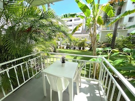 Suite Presidencial, 1 quarto, acesso à piscina, vista para o jardim | Terraço/pátio interior