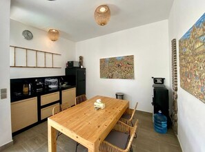 Boutique Bohemian Villa in Canggu Heart. Reviews, Deals & Photos 2026 ...