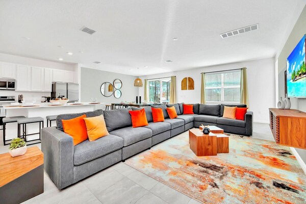 Upstay: Modern Home W Pool, Games & Bbqsleeps 18 - Kissimmee