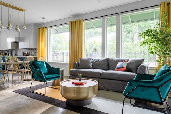 King Kasa 6br Retreat - 6 Walk Min To Rainey St - Austin, TX