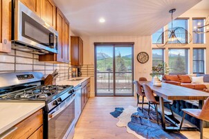 Villa (2 Bedrooms) | Interior