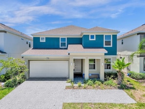 Casa (Multiple Bedrooms) | Parte interna