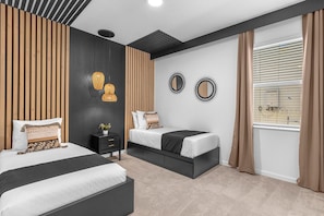 Casa (Multiple Bedrooms) | Parte interna