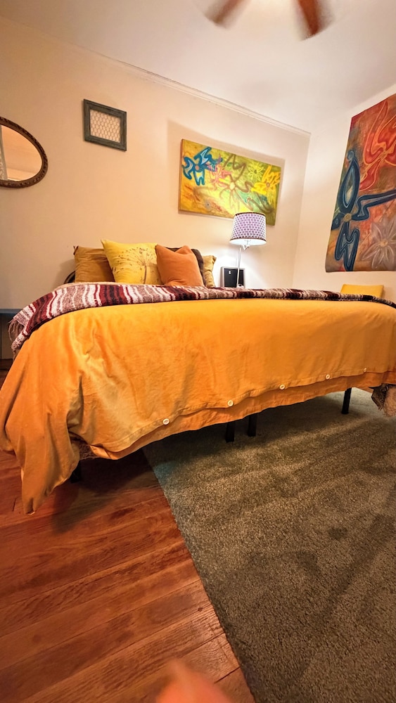 Charming Historical 2-bedroom house in wonderful San Diego Reviews ...