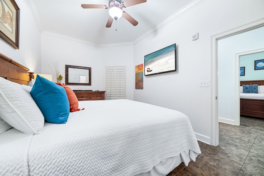 Beachfront Luxury | Lazy River, Pools & Stunning Views | BEACHBALL ...