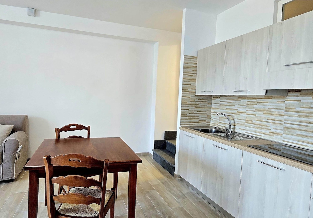 Apartment With Terrace, Air Conditioning - Castelsardo