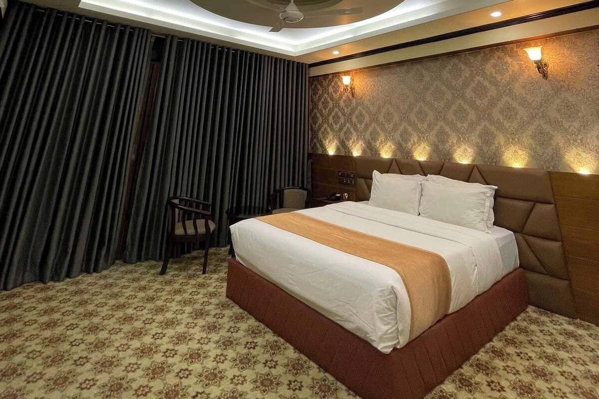 Quarto Duplo Deluxe, varanda, vista para a colina | Wi-fi grátis 