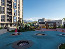 Apartamento conforto, 1 cama King e sofá-cama, vista para a montanha | Terraço/pátio