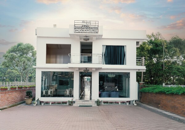 Hotel Royal Beach Exotica - Mandarmani