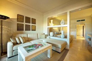 Suite Júnior | Ferro/tábua de engomar, roupa de cama fornecida 