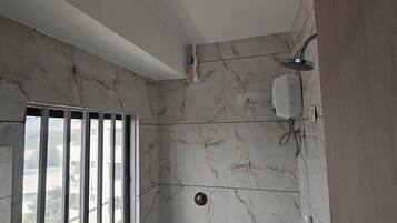 Quarto Duplo, Vista para a cidade | Casa de banho