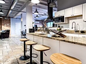 N. Penthouse w/Arcade, Tanning & Redlight Beds - Latest Reviews, Deals ...