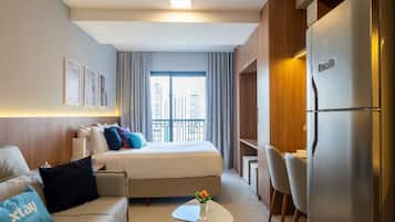 Estúdio Familiar | Secretária adequada para computadores portáteis, Wi-fi grátis