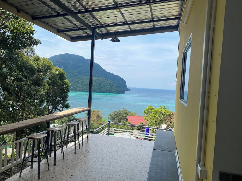 The View Hostel - Ko Phi Phi Don
