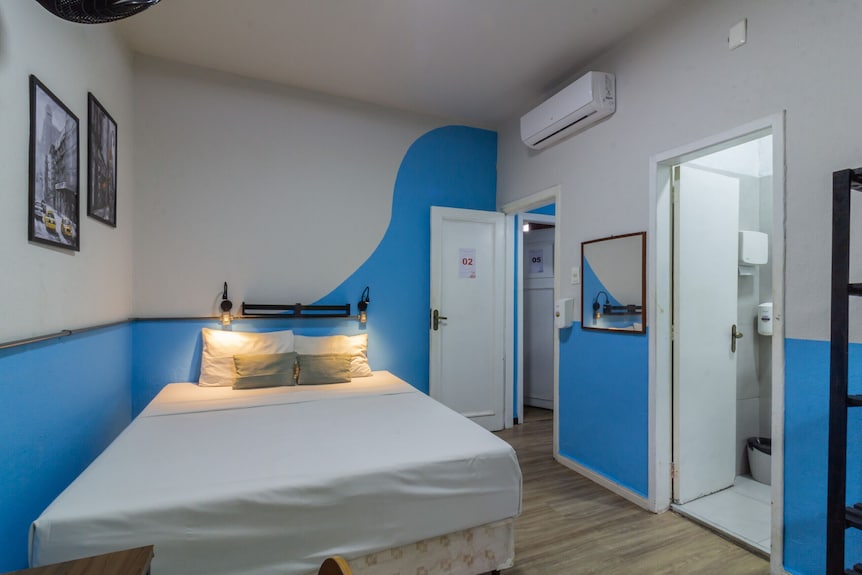 Hostel Leblon - Private Double Suite - Ipanema