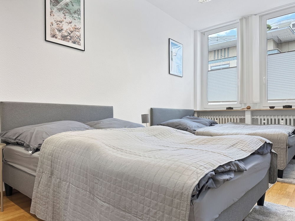 Stgt Apt – 12 Pers. nahe Schlossplatz - Stuttgart | Stayz