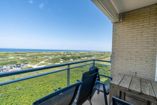 4 Person Apartment With Sea View - De Koog