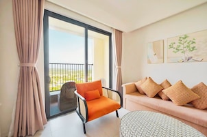 Quarto Quádruplo Familiar, 2 quartos, acesso à piscina, Vista para a cidade | Cozinha privada