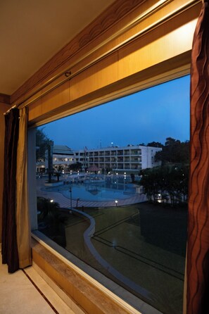 Oasis Pool Signature Suite | Vista do quarto