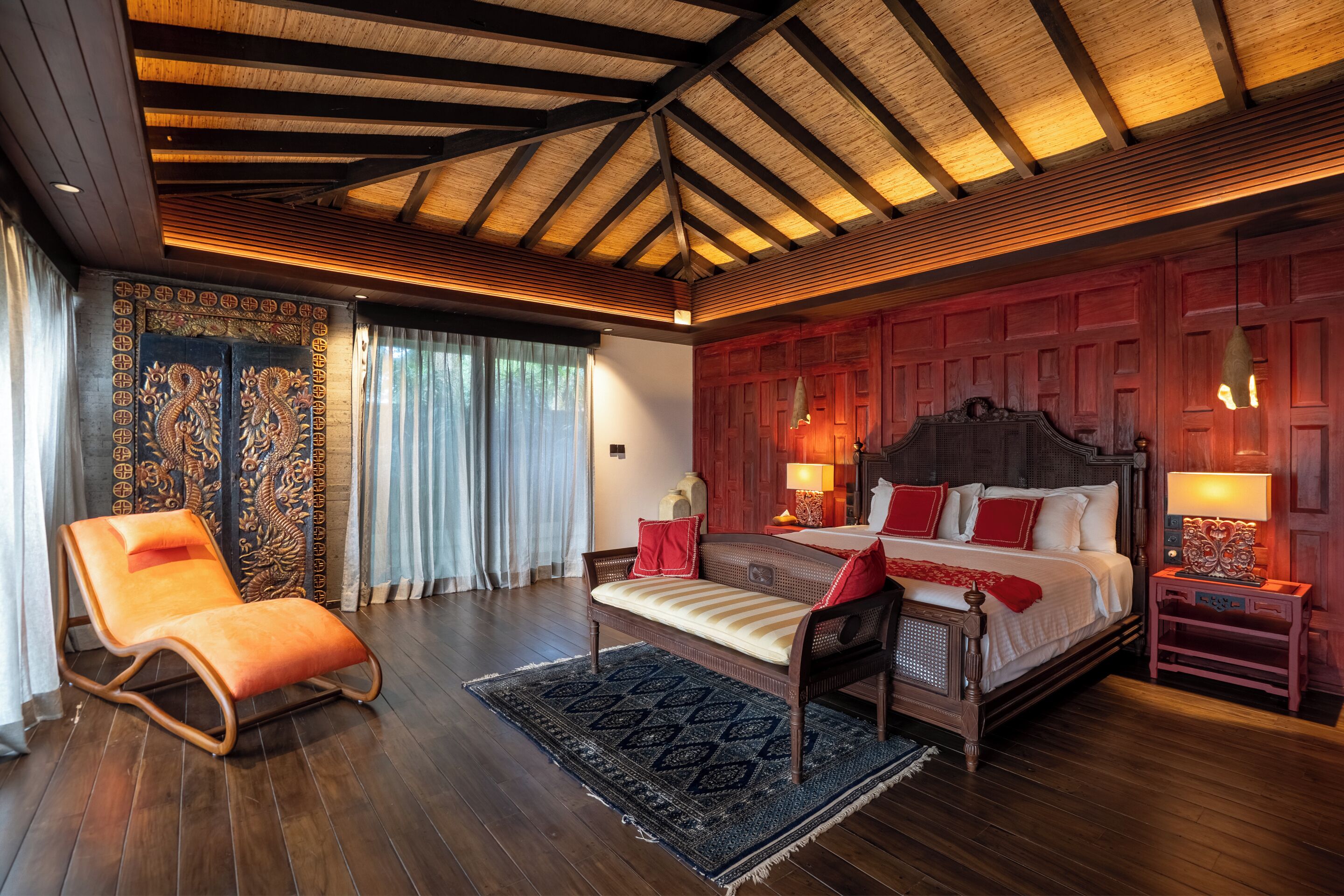 Quarto superior | Cofres nos quartos, Wi-Fi de cortesia