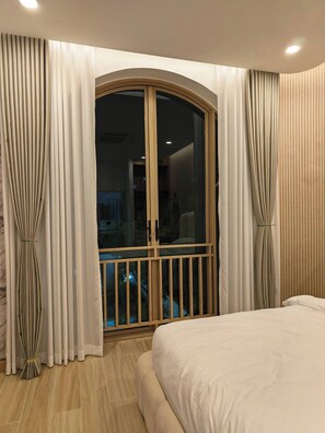 Dragon Pool Villa Jomtien Pattaya Reviews, Deals & Photos 2026 - Expedia