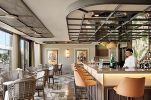 Bar (no alojamento)