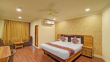 Quarto Premium | Lençóis de algodão egípcio, roupa de alta qualidade, cofre no quarto