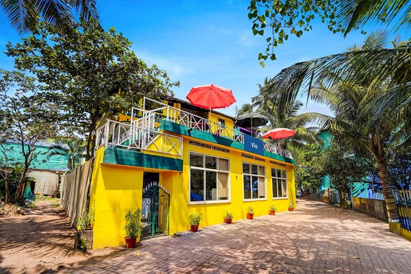 Via Sunshine Beach Resort - Goa