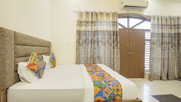 Lençóis de algodão egípcio, roupa de alta qualidade, cofre no quarto