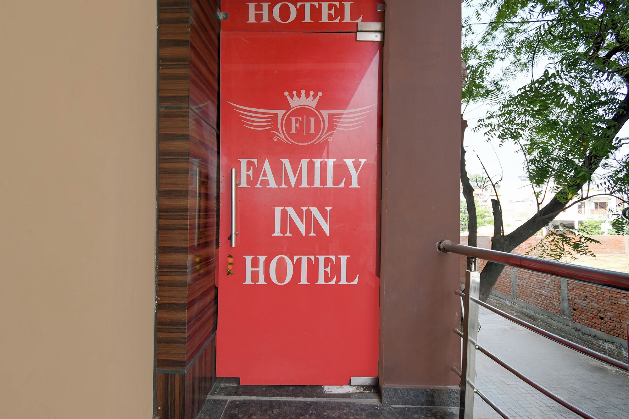 Entrada do alojamento