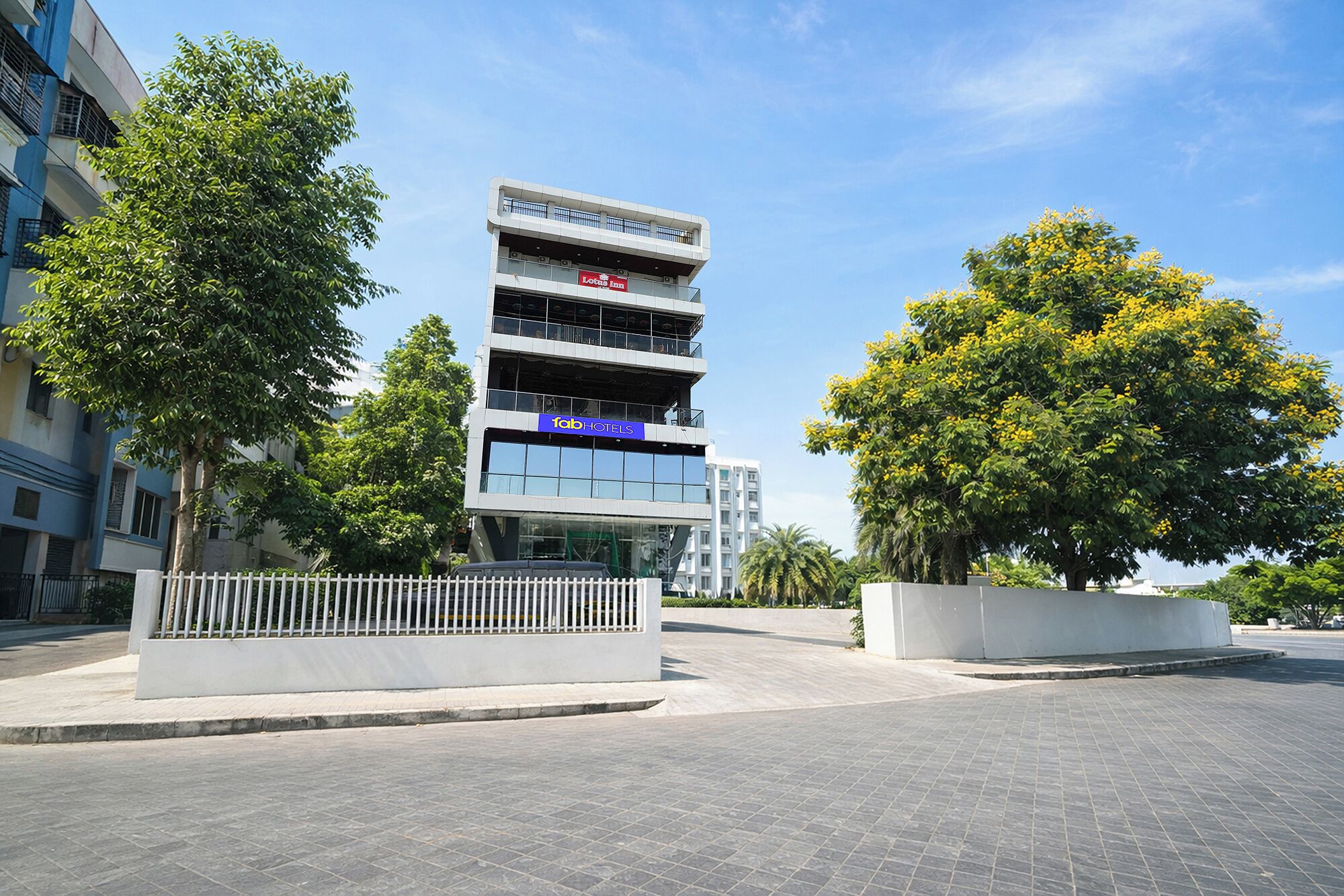 Fachada da propriedade