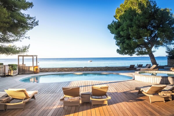 Hôtel La Pinède Plage - La Croix-Valmer