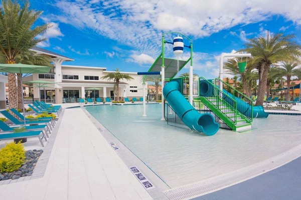 Casa | 12 quartos, acesso à internet de alta velocidade