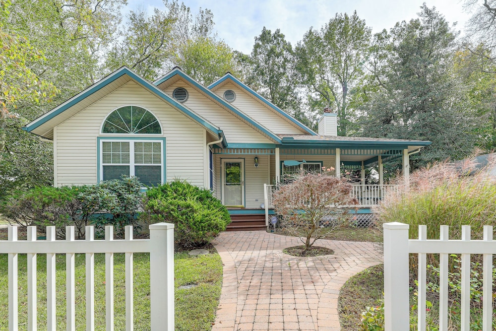 2 Mi To Bethany Beach! Family Getaway W/ Deck - Bethany Beach, DE