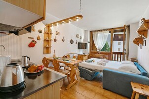Apartamento standard, vários quartos (Studio Valleverde 11D Ski In Ski Out) | Parte interna