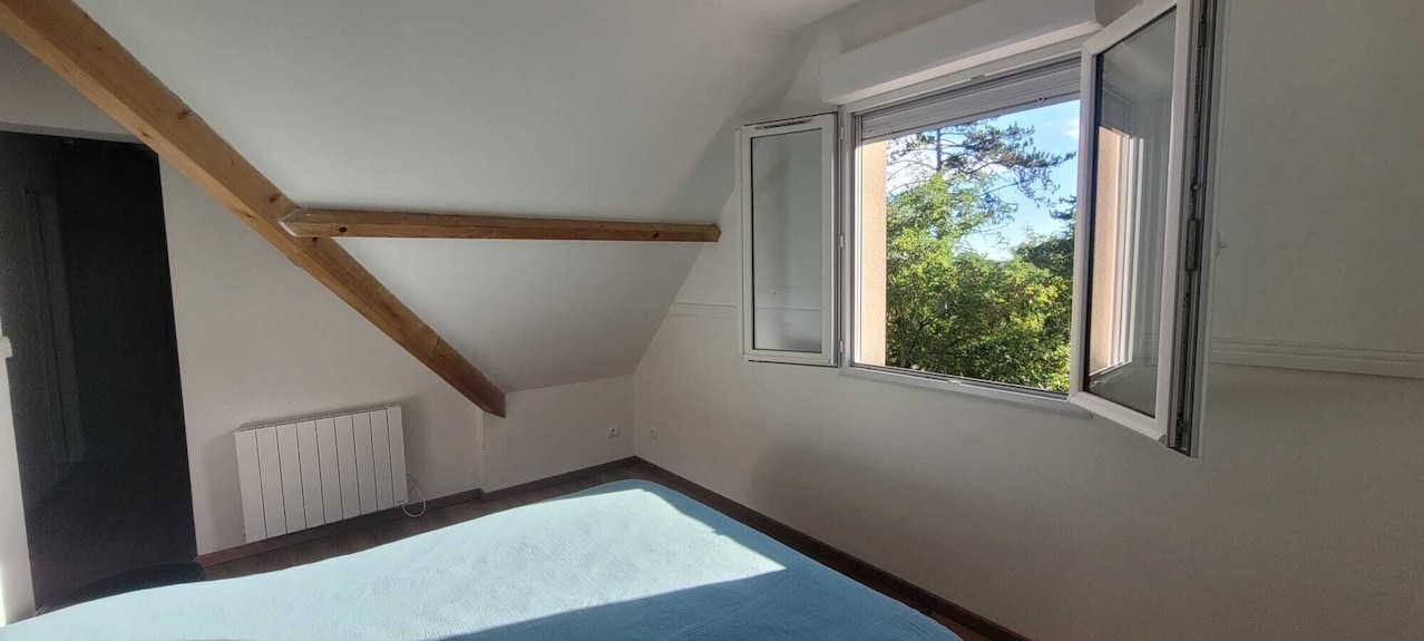 Maison Nichée Au Cœur De La Nature, Dans Le Parc Naturel Régional Du Gâtinais. - Malesherbes