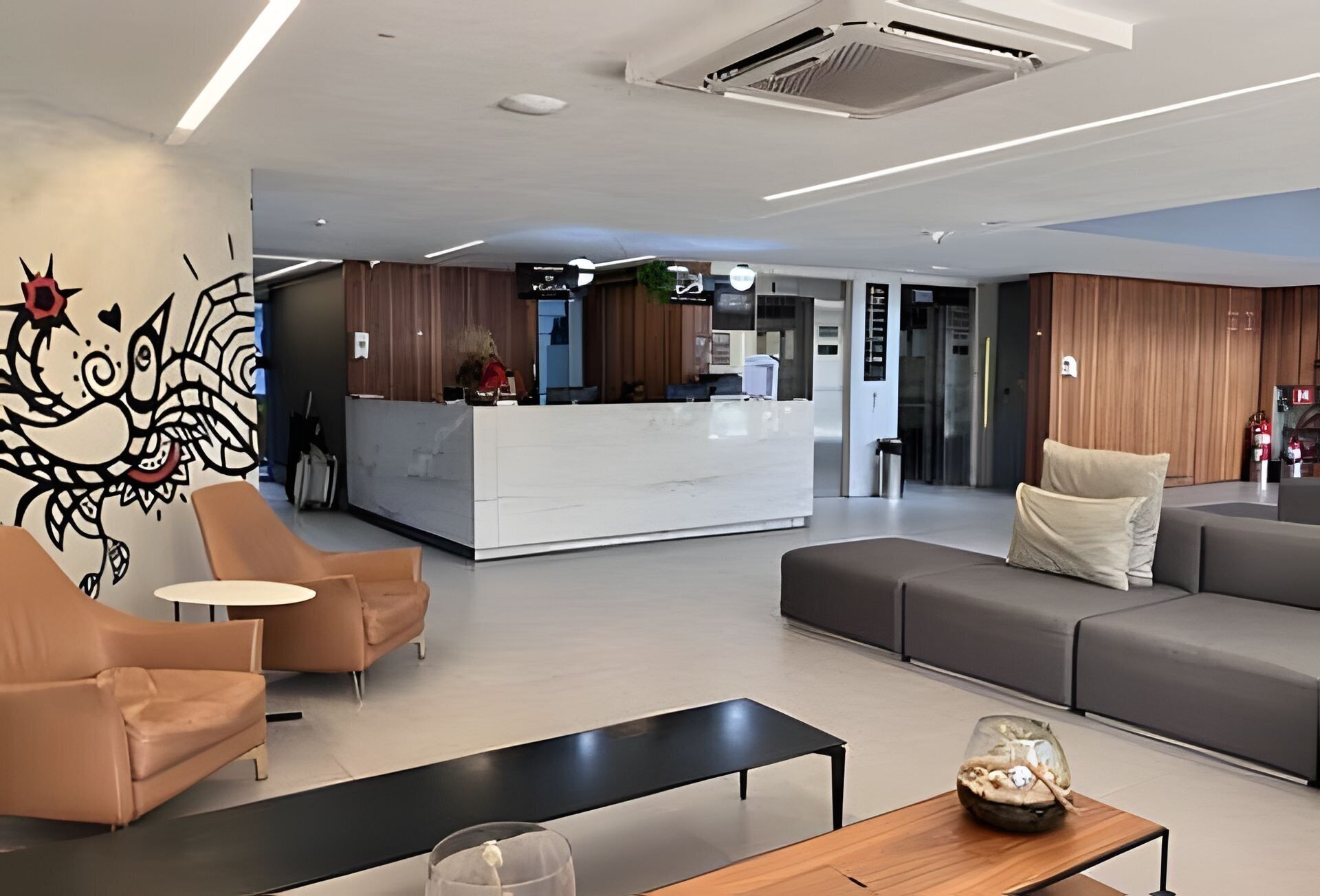 Quarto Triplo Básico | Lobby