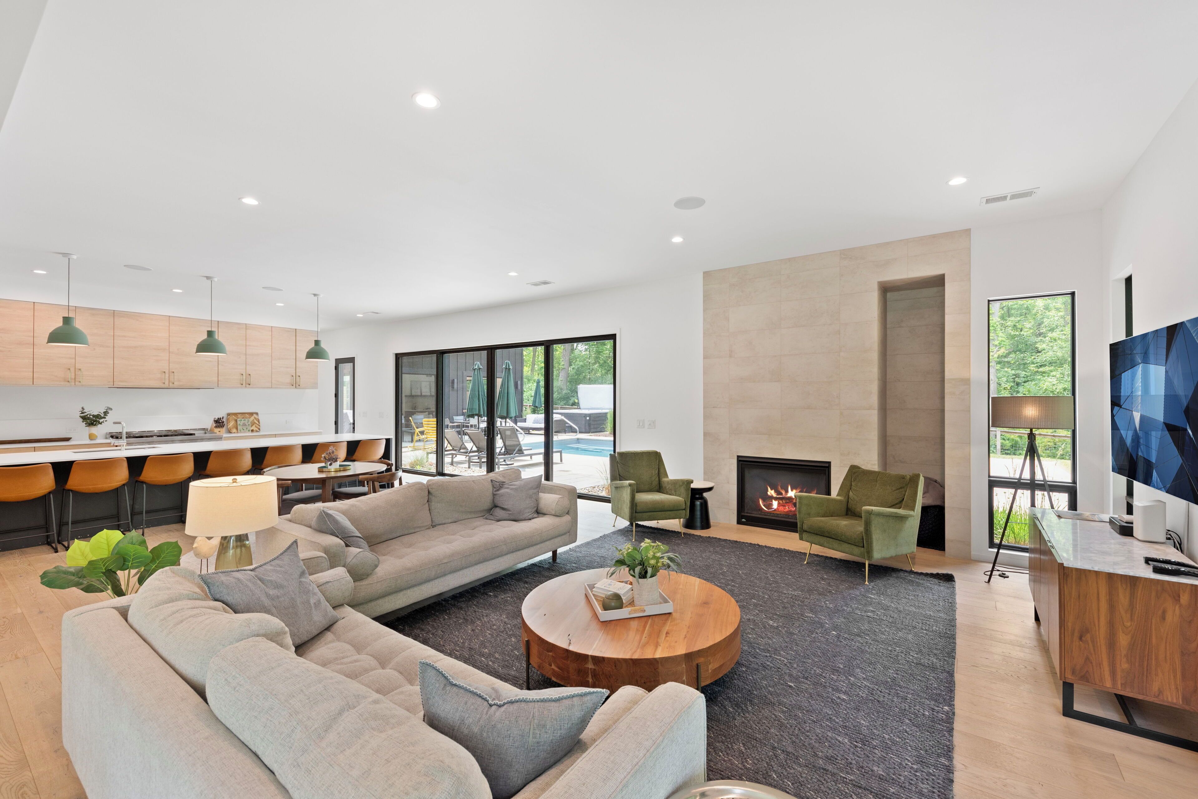 Blackwood Shores - 6 Bed, Pool, Hot Tub, Game Room - New Buffalo, MI