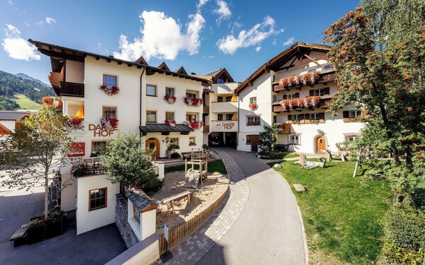 Familien- Und Naturhotel Darrehof - Serfaus