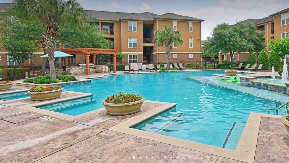 Landing Furnished Apartments Northwest Houston - Houston, TX
