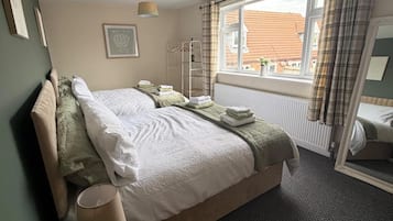 2 quartos, Wi-Fi de cortesia, roupa de cama