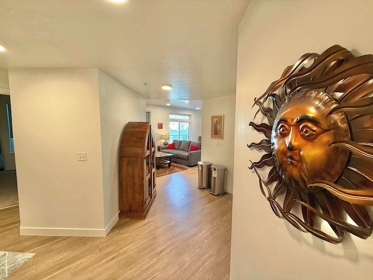 Luxurious New Condo In Downtown Slc - Salt Lake City, UT