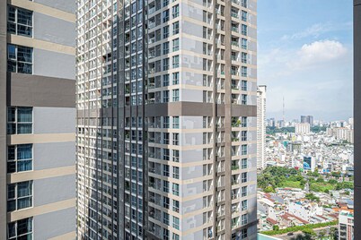 Luxury Riverside Apartment Landmark 81