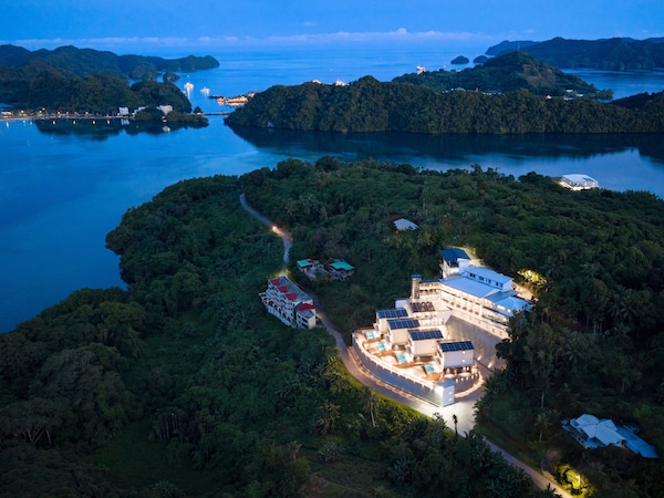 Palau Mangrove Hotel - Palau