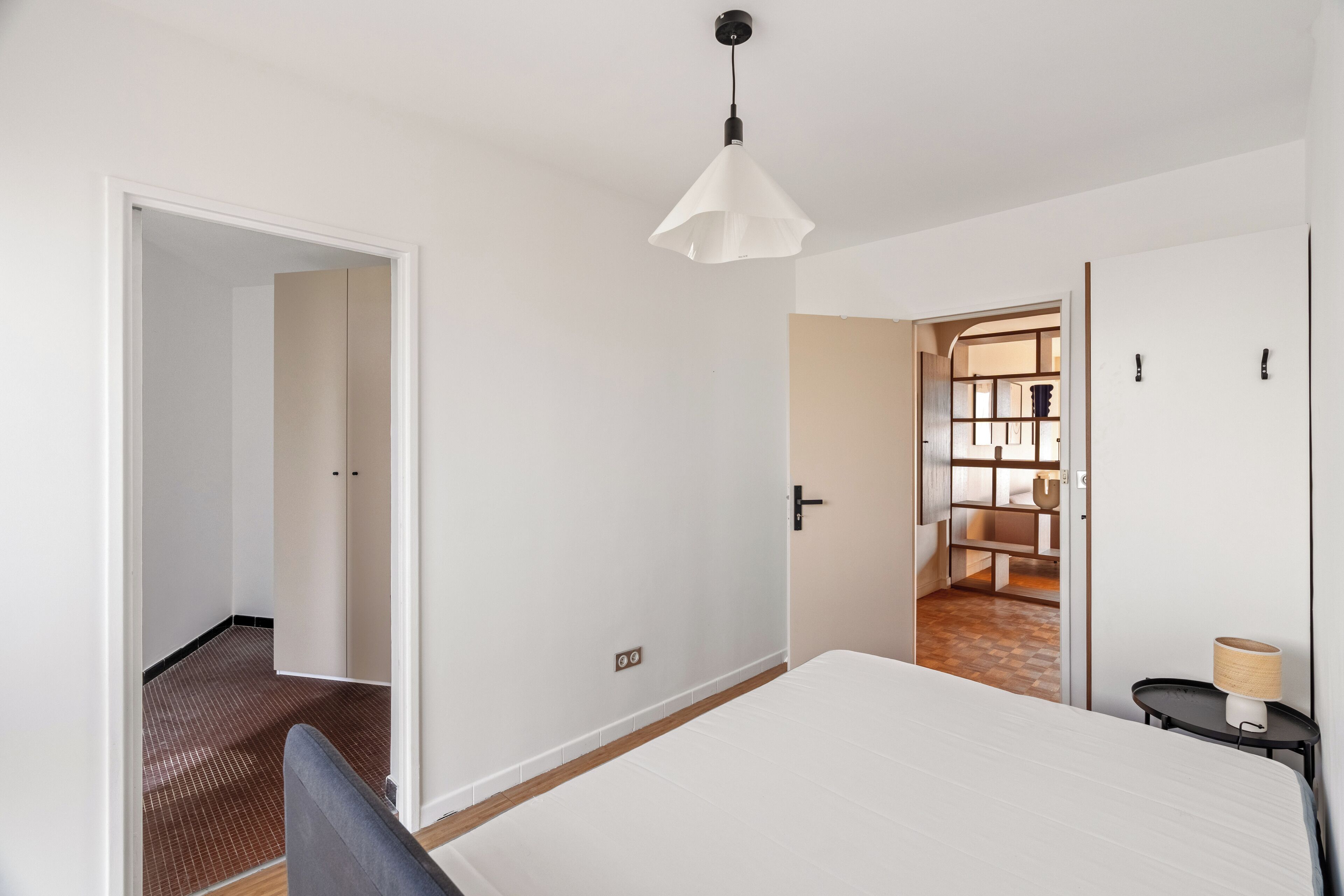 Nanterre  Appartement Moderne Avec 4 Chambres - Nanterre