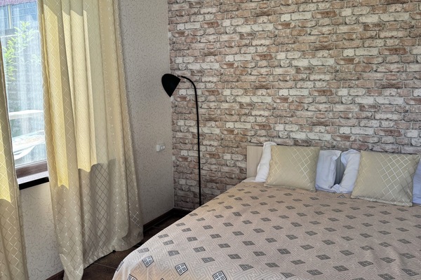 Quarto família, sacada, vista para o pátio | Wi-Fi de cortesia