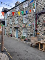 Casa, 5 quartos, pátio | Exterior