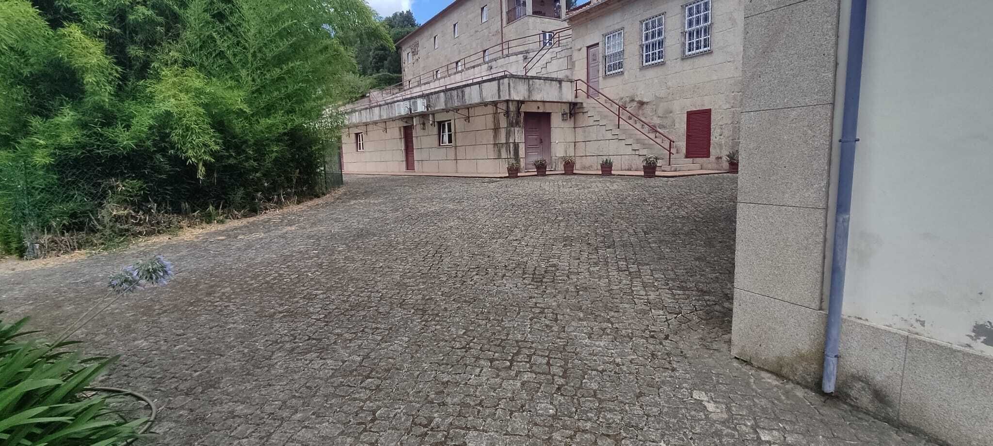 Casa família, sacada, vista para a montanha | Fachada