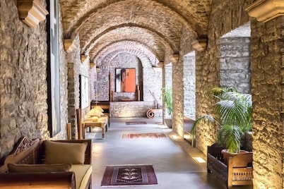 Barcelo Monasterio de Boltana